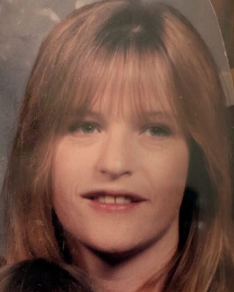 Vivian Carlisle - FreeWire Magazine